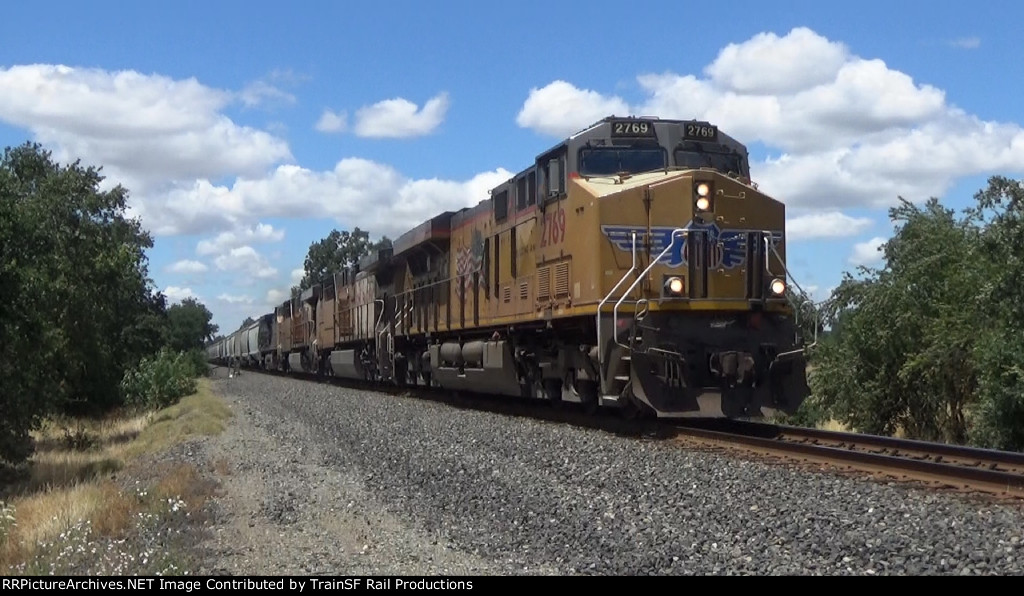 UP 2769 Leads a Manifest Train